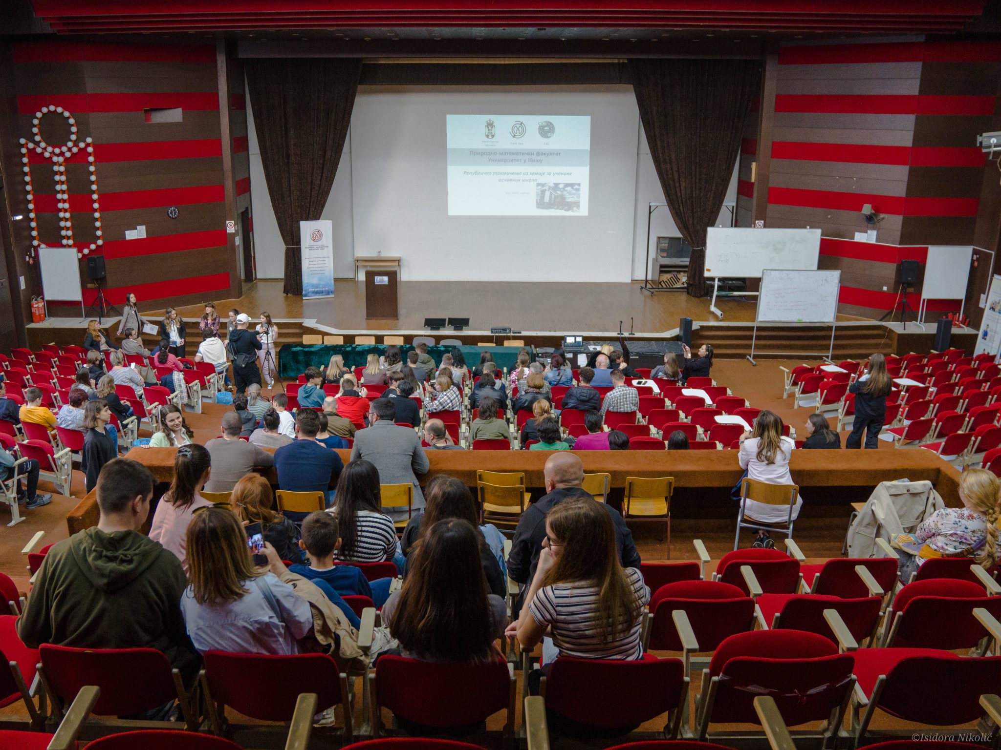 Republičko takmičenje iz hemije na Prirodno-matematičkom fakultetu u Nišu | Prirodno-matematički ...